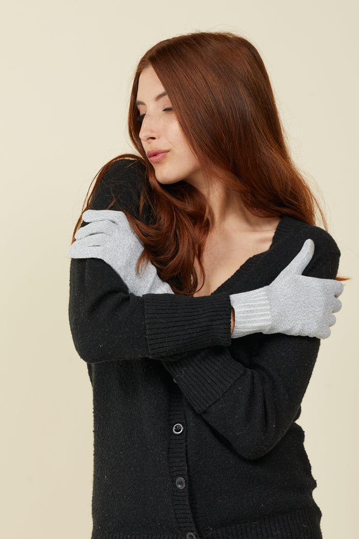Self-Heating Winter Gloves & Glove Liners - FIBREHEAT®